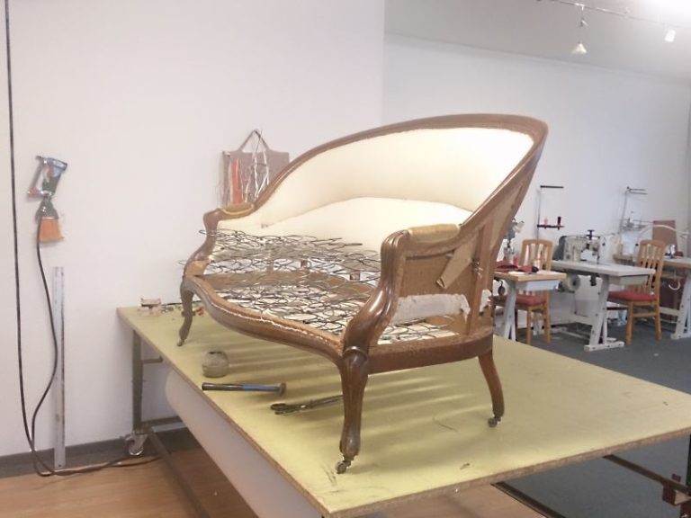 Klassische Polsterei für jeden Anlass jetzt in der Schweiz : EGORA!